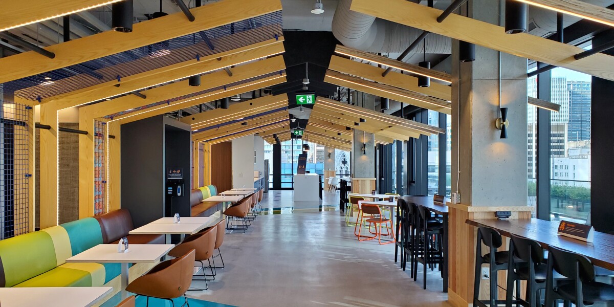 Amazon Facilities and Offices - Canada About Amazon