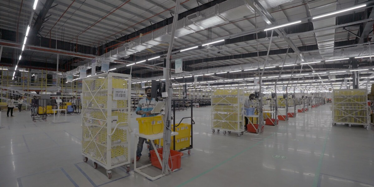 Amazon India's largest Fulfilment Centre in the Silicon city - About ...