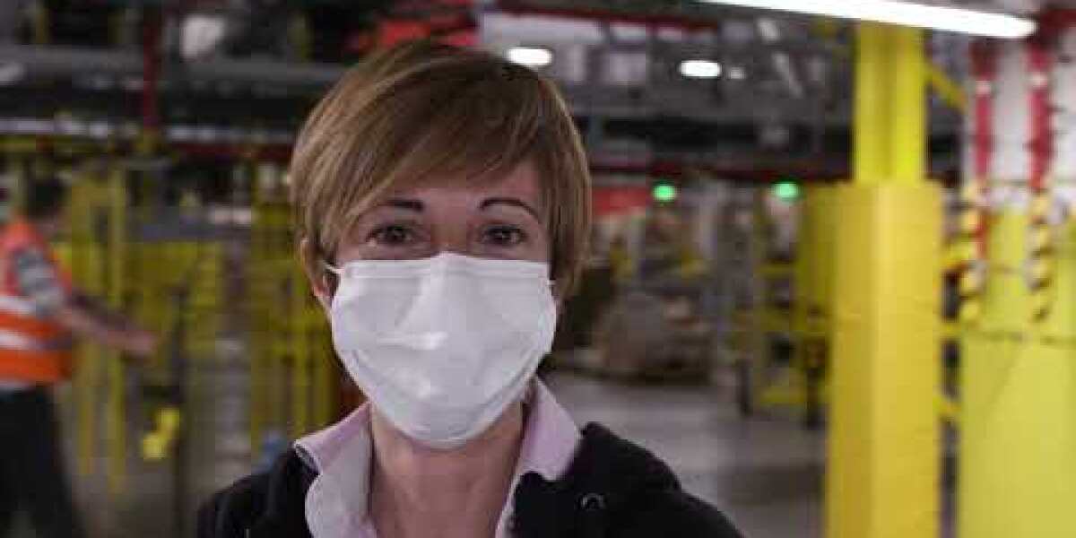 Lavorare da Amazon: Barbara, da addetta al magazzino a responsabile ...