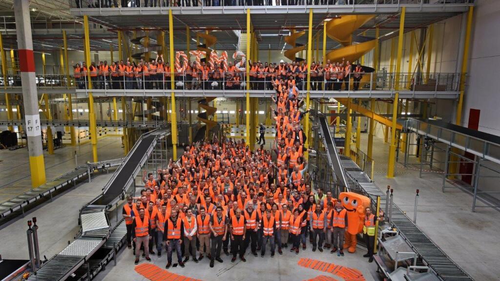 Amazon hiring in Germany