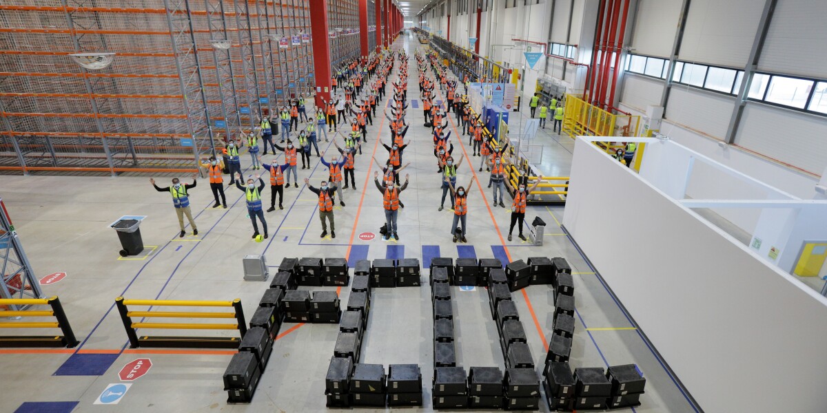 Amazon’s newest fulfillment center in Colleferro, Italy now officially ...