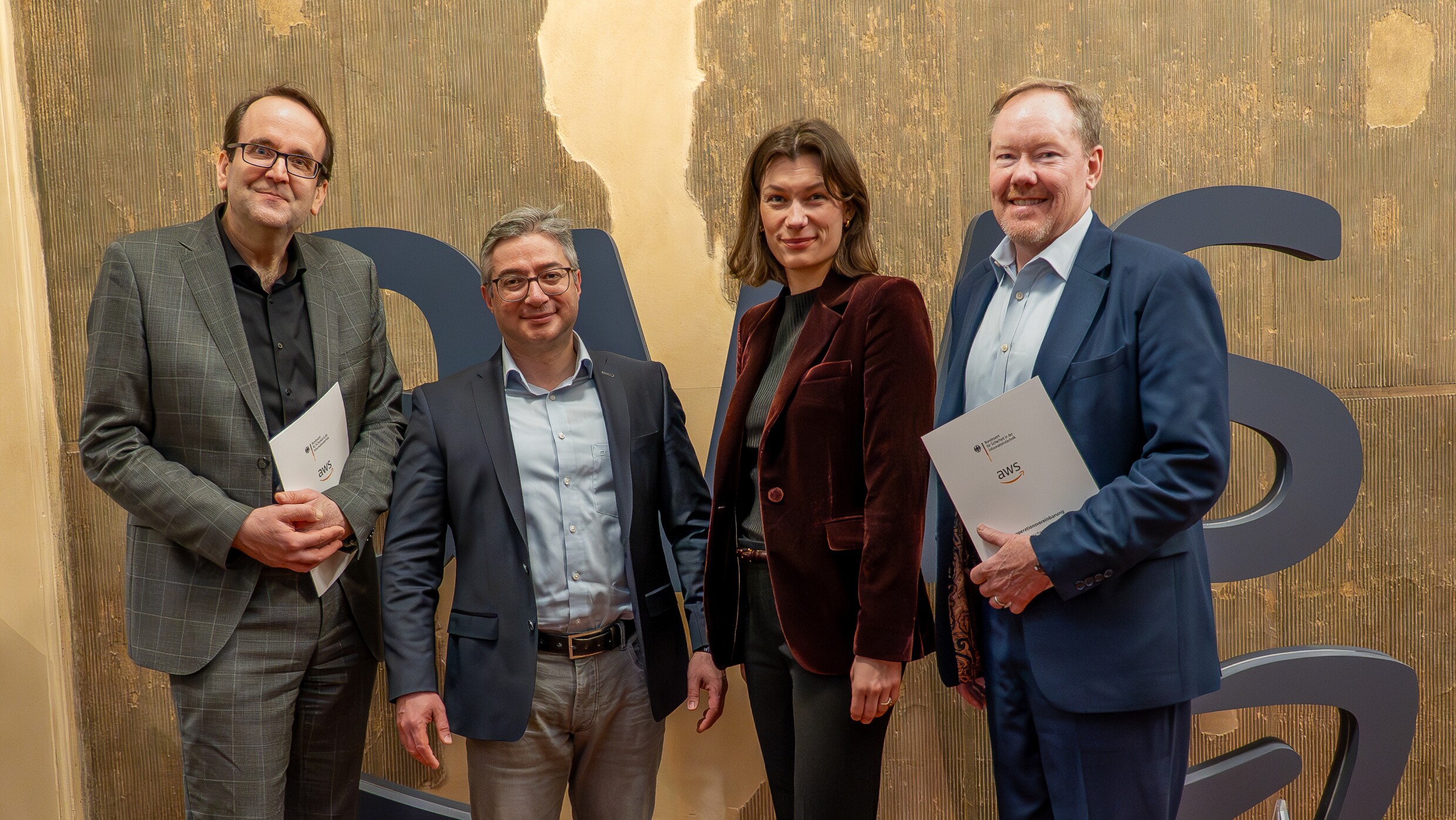 BSI und AWS kooperieren für mehr Cybersicherheit und digitale Souveränität in Deutschland und ...